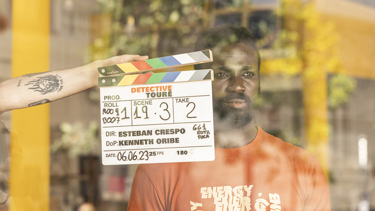 Primeras imágenes de la serie "Detective Touré", basada en las novelas ...